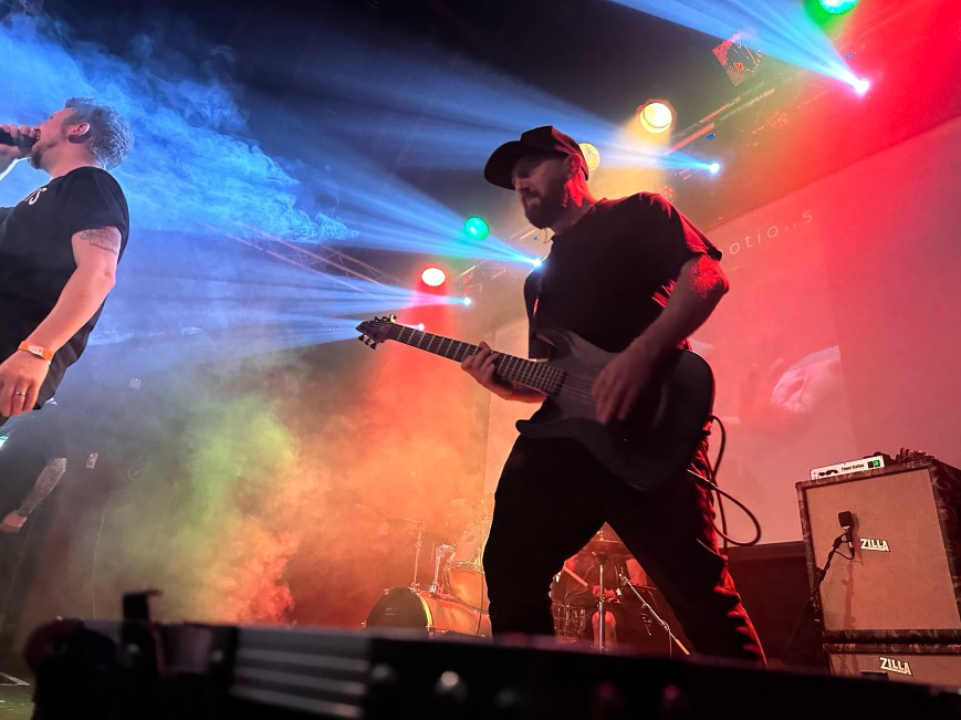 Endorsed artists – Agrajag Guitars